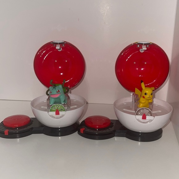 Pokemon | Toys | Pokemon Surprise Attack Game Pikachu Vs Bulbasaur ...